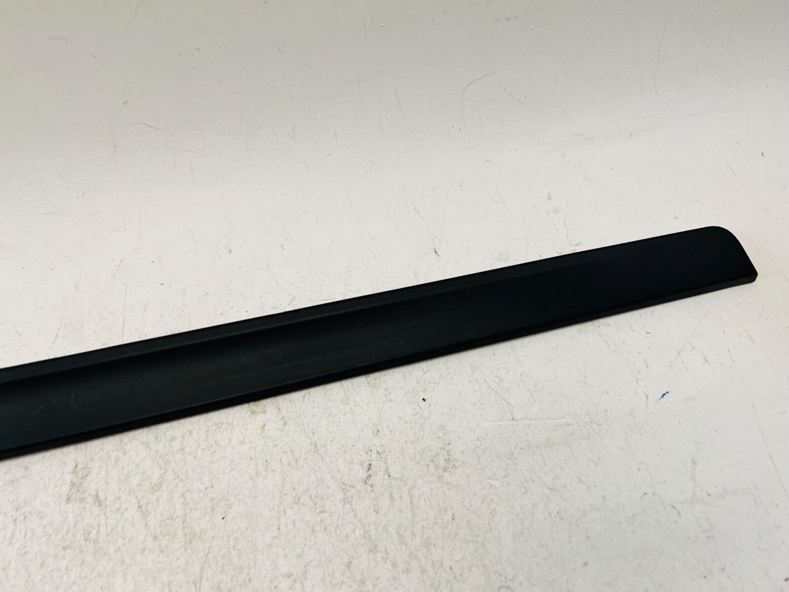 2014 2015 2016 2017 2018 2019 NISSAN ROGUE LH LOWER DOOR MOLDING OEM ...