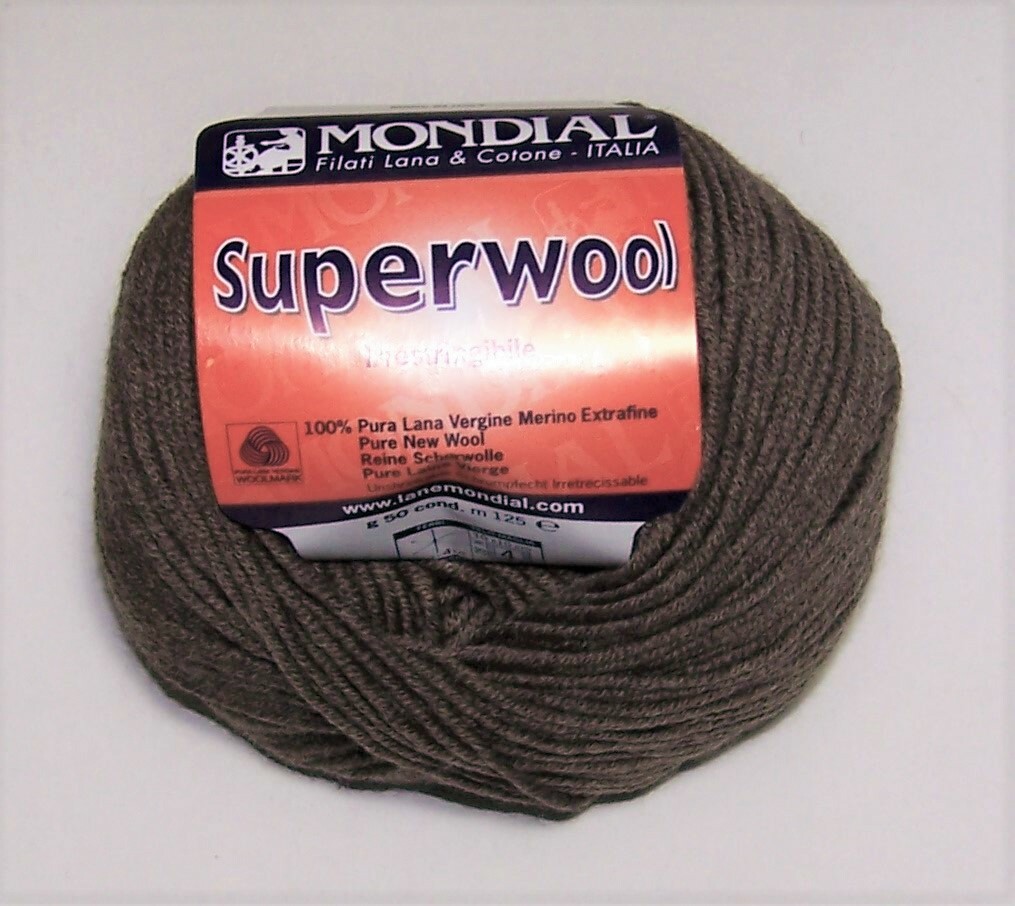 10 balls of Mondial SUPERWOOL Extrafine Merino Wool Yarn #500 BROWN | eBay