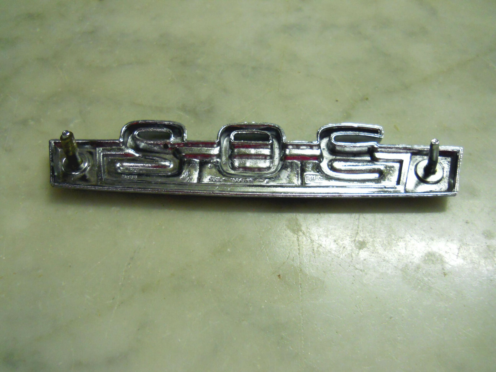 VINTAGE FORD 302 FENDER EMBLEM | eBay