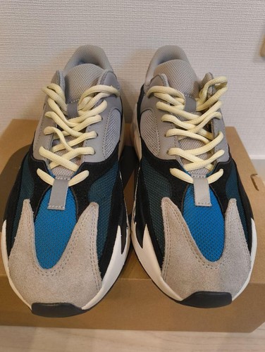Men 8.5US Yeezy Boost 700 Wave Runner | eBay