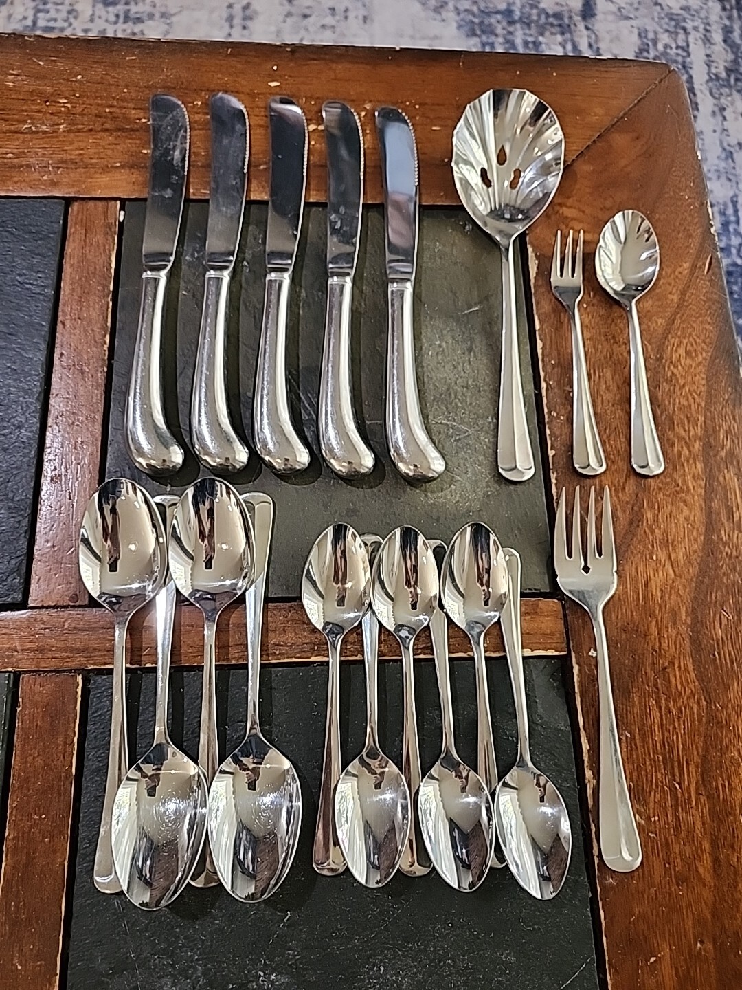 Retroneu K-18 Stainless OLD VIC Flatware Set of 20 Pc. Silverware | eBay