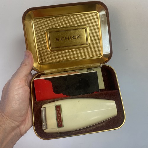Schick Super Electric Razor Vintage Shaver. Pre-owned. Cord missing | eBay