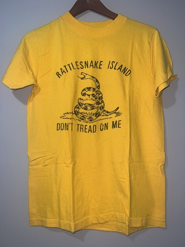 VINTAGE 1980's RATTLESNAKE ISLAND LAKE ERIE SHIRT medium | eBay
