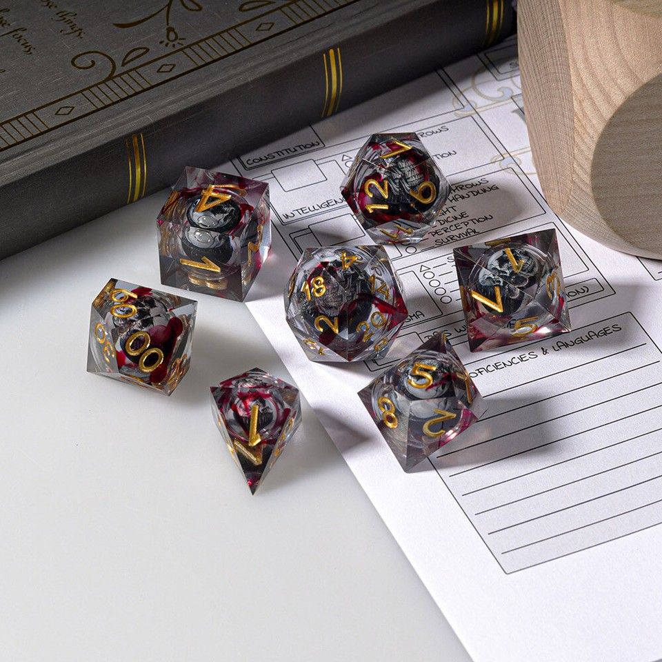 7 Dice Set Solid Resin Skull Dice Game Dice D4 - D20 D&D Dungeons ...