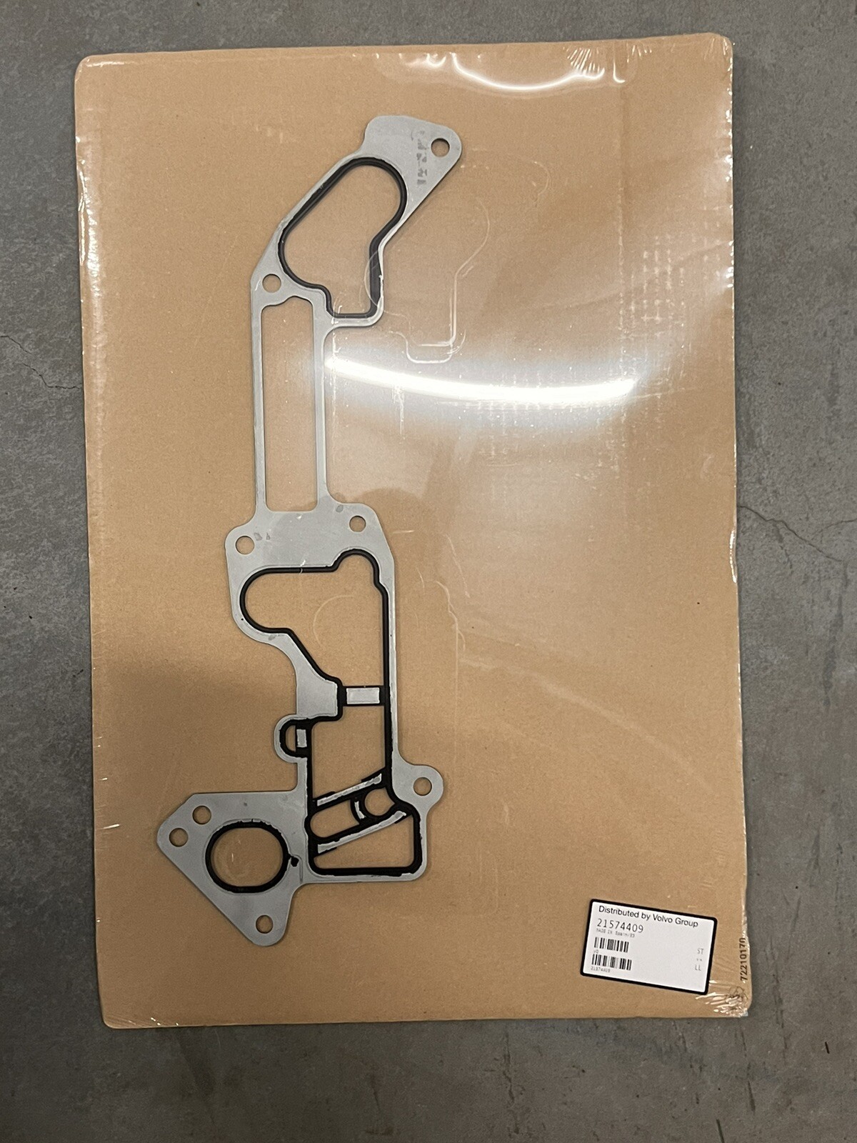 Genuine Volvo Gasket - VOE21574409 | 21574409 - Made from Spain | eBay