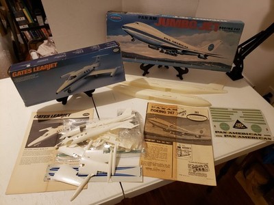 1968 Aurora Panam Boeing 747 1/156 Scale Plastic Model Kit + Testors ...
