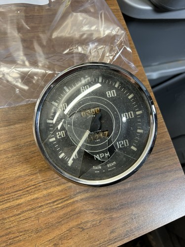 Triumph TR2 TR3 TR4 120 MPH Jaeger Speedometer SN6307/04 1180 #1 | eBay