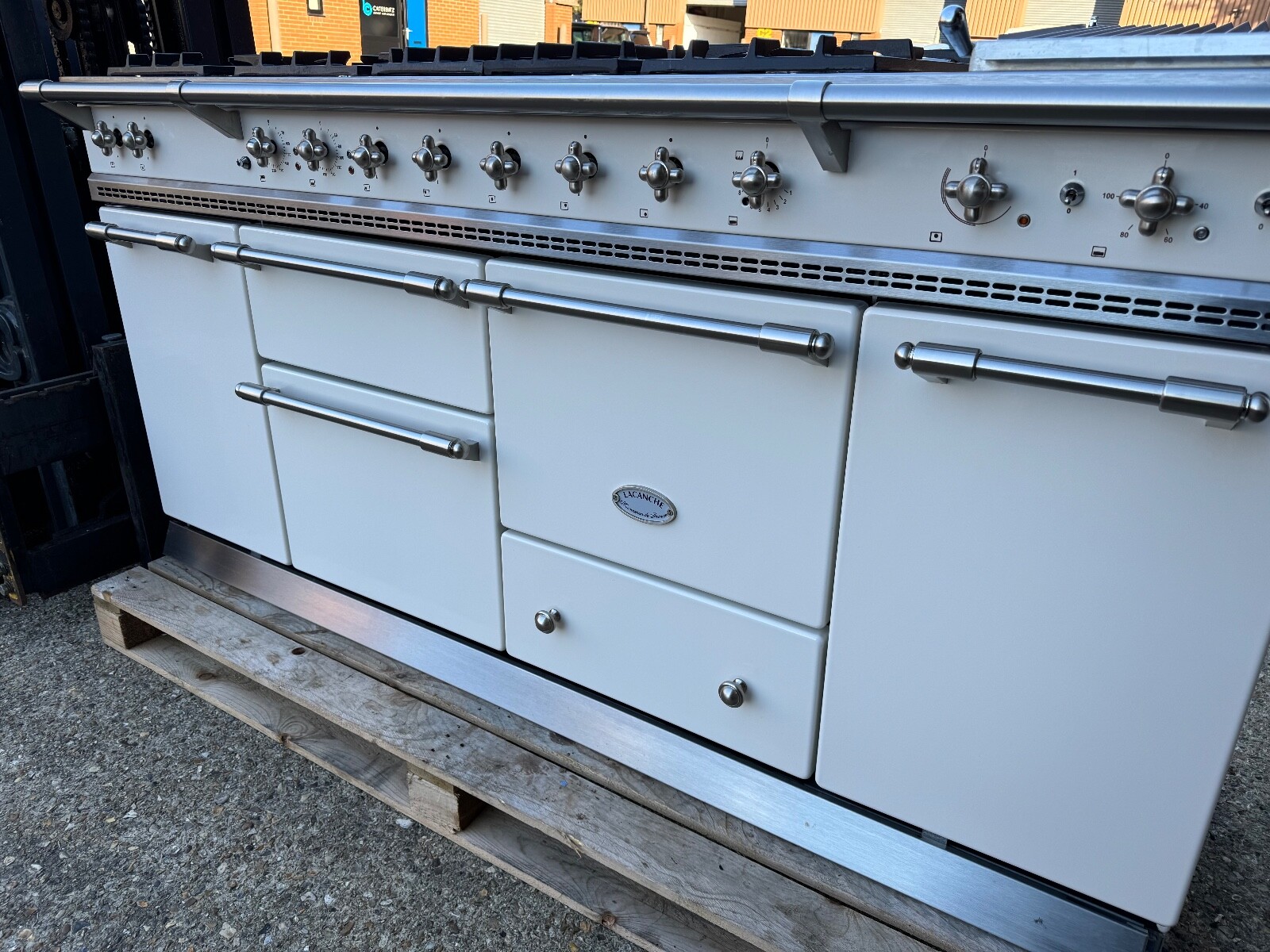 Lacanche Avalon 1805 Range Cooker Oven Appliance Ivory & Stainless ...