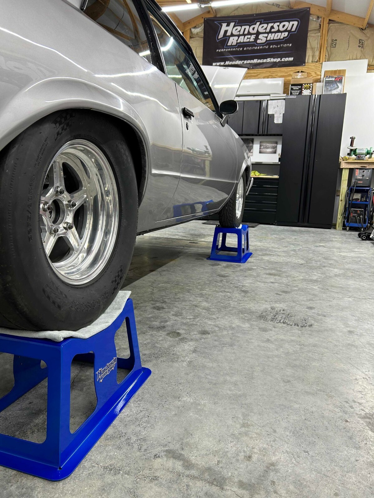 Set of 4 Stackable Wheel Cribs for racers, car shows and mechanics | eBay