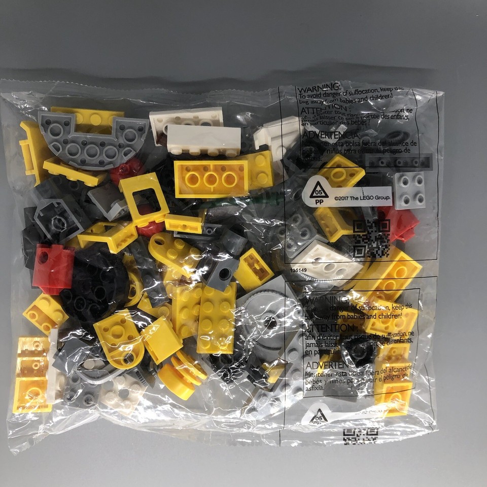 2017 LEGO SEALED BAG 135149 WHITE YELLOW GREY RED BLACK | eBay