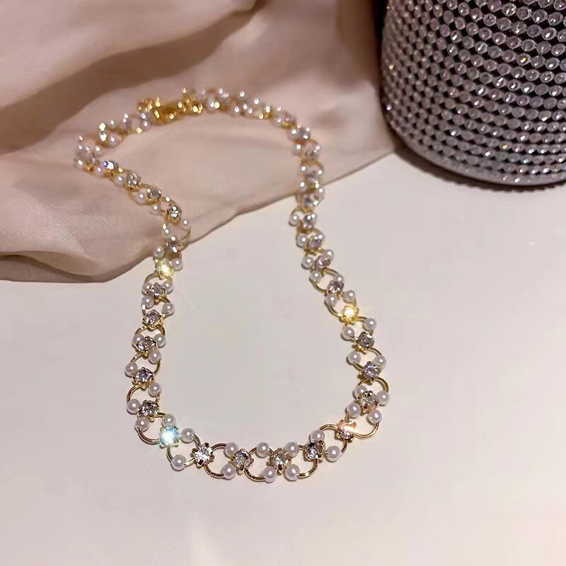 Geometric Rhinestone Pearl Shiny Necklace Unique Temperament Fashion ...