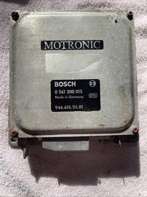 Porsche 944 EARLY DME ECU Motronic Engine Computer 944.618.111.01 0 261 ...