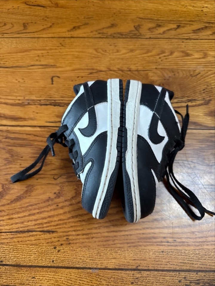 Boys “panda” Nike dunks low kids 10 | eBay