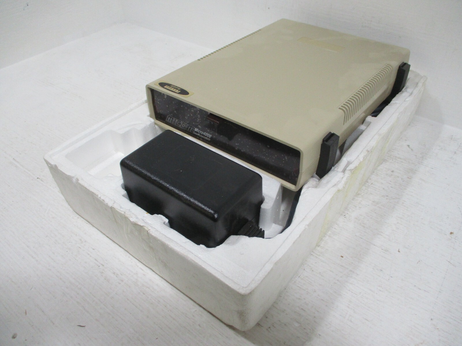 NEW Micom M4096/V.29 Micro-4000 Data Modem 9600 115V .25A 60Hz | eBay