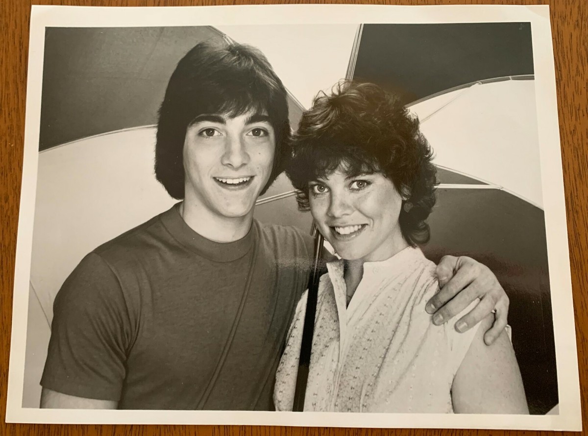 Joanie Loves Chachi Costume