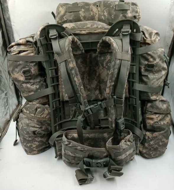 Rucksack Field Pack Set MOLLE II Large 4 sustainment pouch 2 waist bag ...