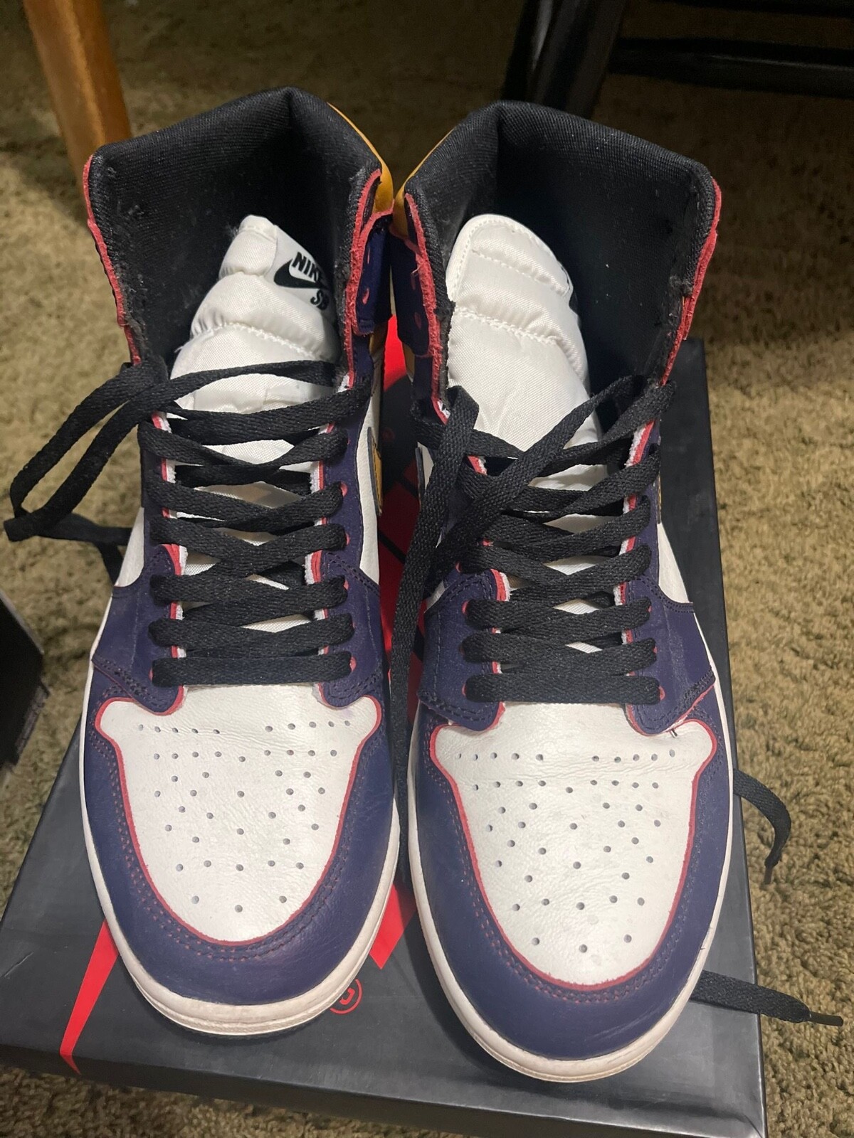 Nike Air Jordan 1 SB Retro LA to Chicago Purple Yellow Lakers Used ...