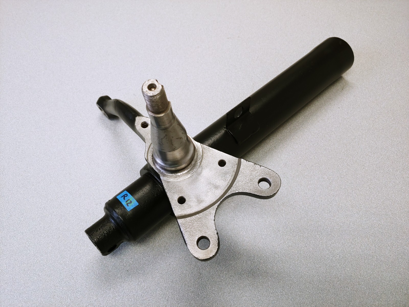 NICE ORIGINAL GENUINE PORSCHE 911 RIGHT FRONT STRUT HOUSING 1969-71 3 ...