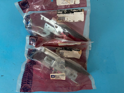 1978-82 C3 CORVETTE T-TOP BRACKETS FRONT New GM Restoration | eBay
