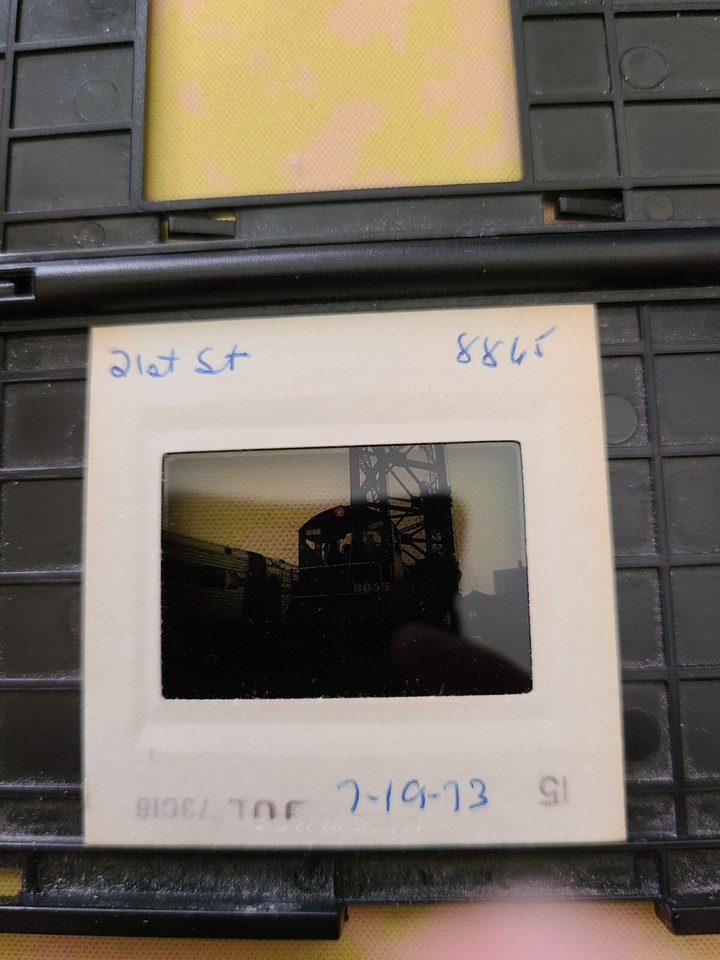 Original Slide Penn Central PC 8865 EMD SW7 21st St. Chicago ILL 7-19 ...