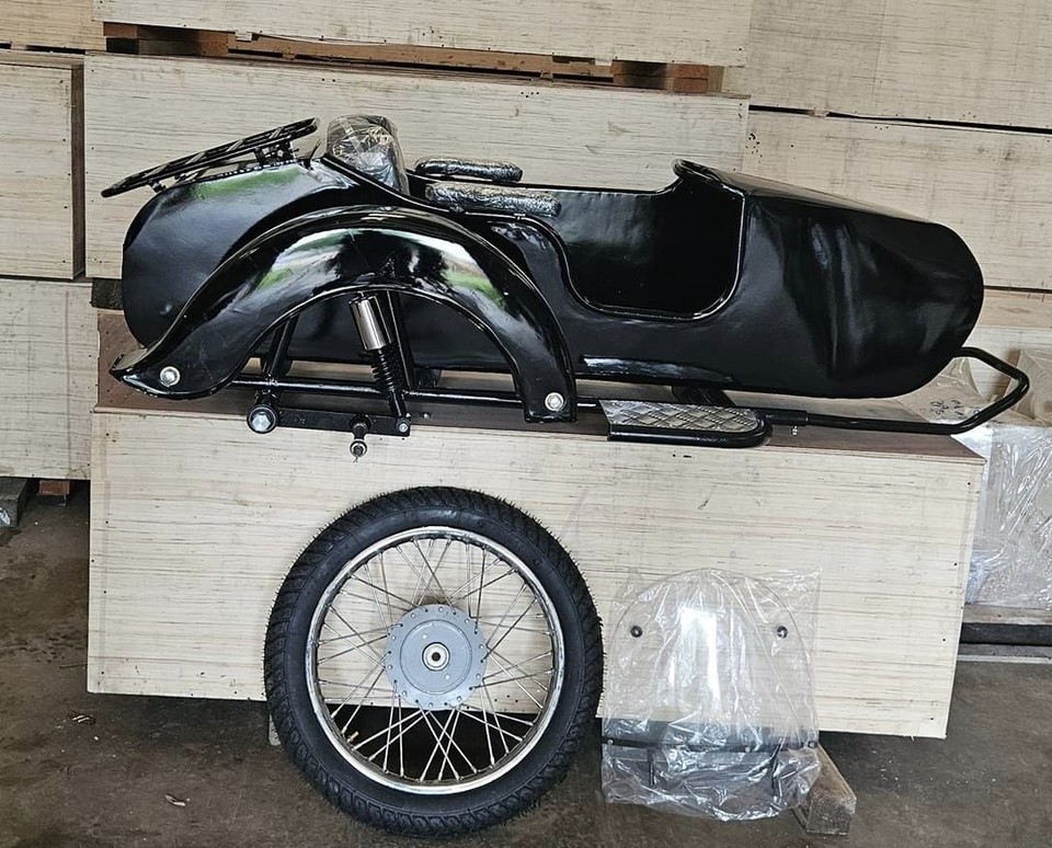 Motorcycle Sidecar + Universal Mounting Kit, fits Harley, Honda, Indian ...