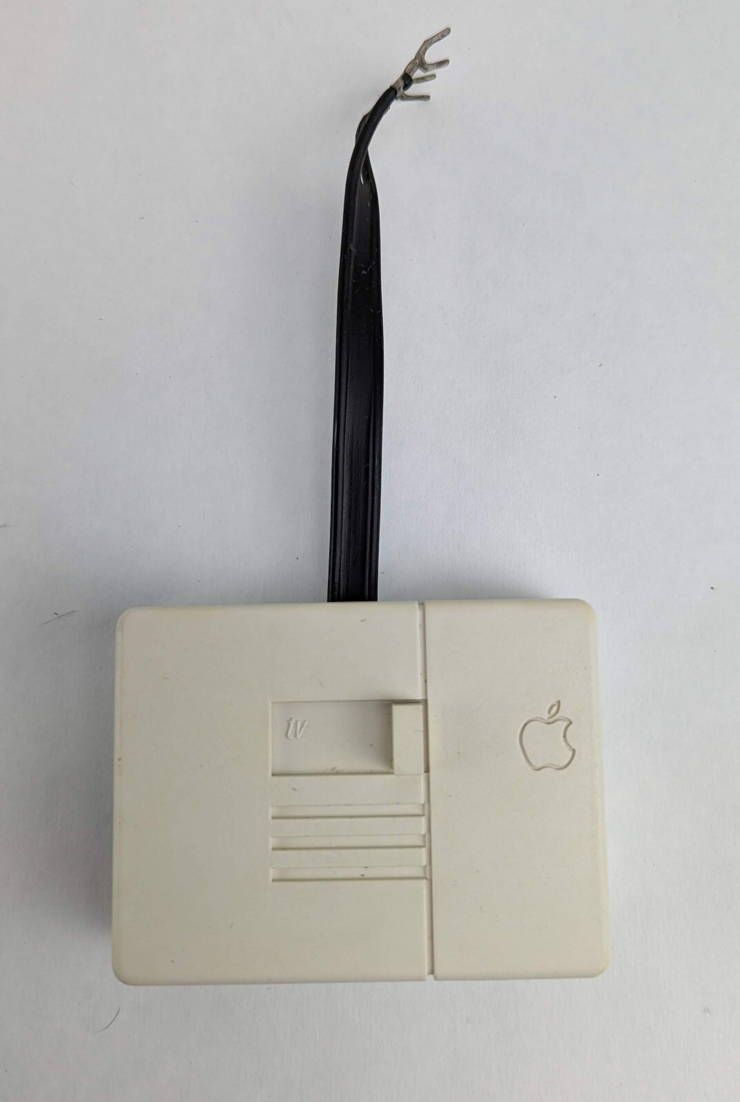 Genuine Apple Mac TV Switch Box Model A2M4041 II IIc IIe Atari 825-0814 ...