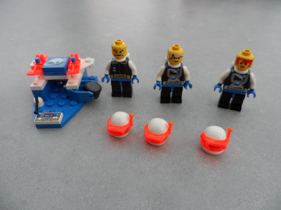 LEGO Space Ice Planet 2002 Deep Freeze Defender 6973 Complete | eBay UK