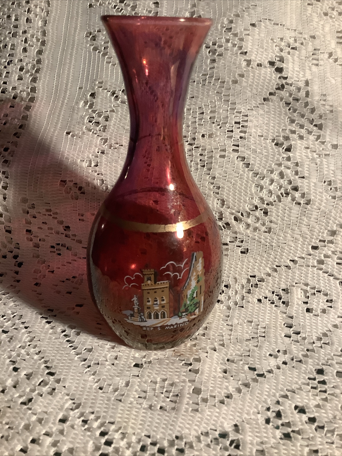 14 CM MAROON GLASS VASE - REP S MARINO | eBay