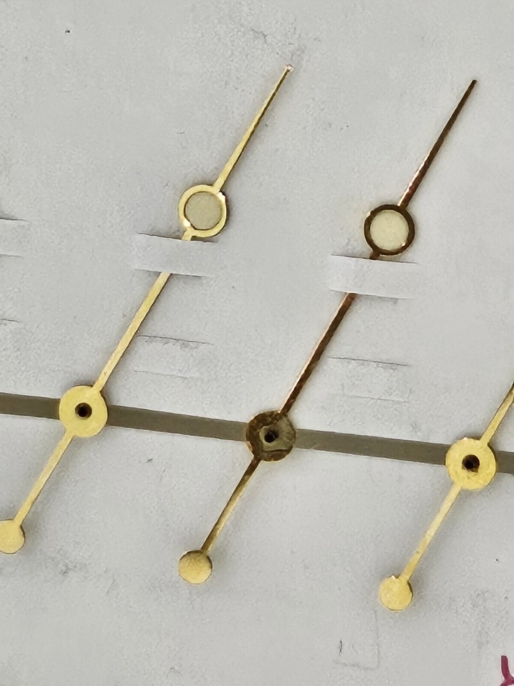 Rolex Second Hand , Submariner 1680/8,,18k Yellow Gold, Creamy Tritium ...