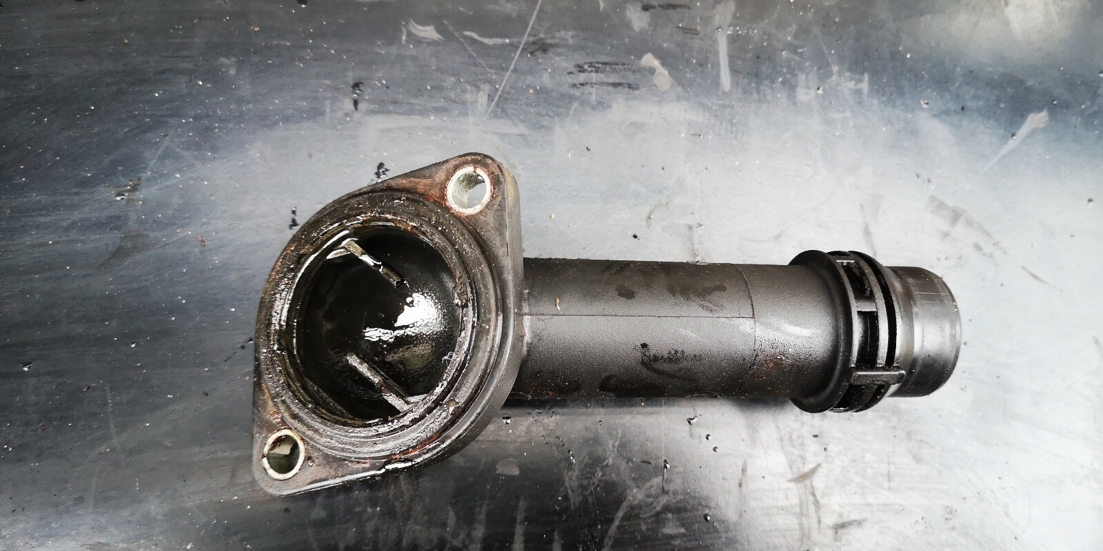 AUDI A6 C6 04-11 2.0TDI COOLANT THERMOSTAT HOUSING 03G121121C ...