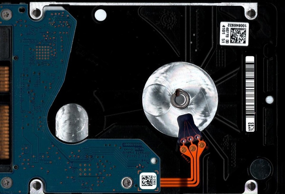 ST500LM034 P/N: 2GH17A-172 F/W: LXM4 S/N: WN93 WU 500GB NOV 2020 CHINA ...