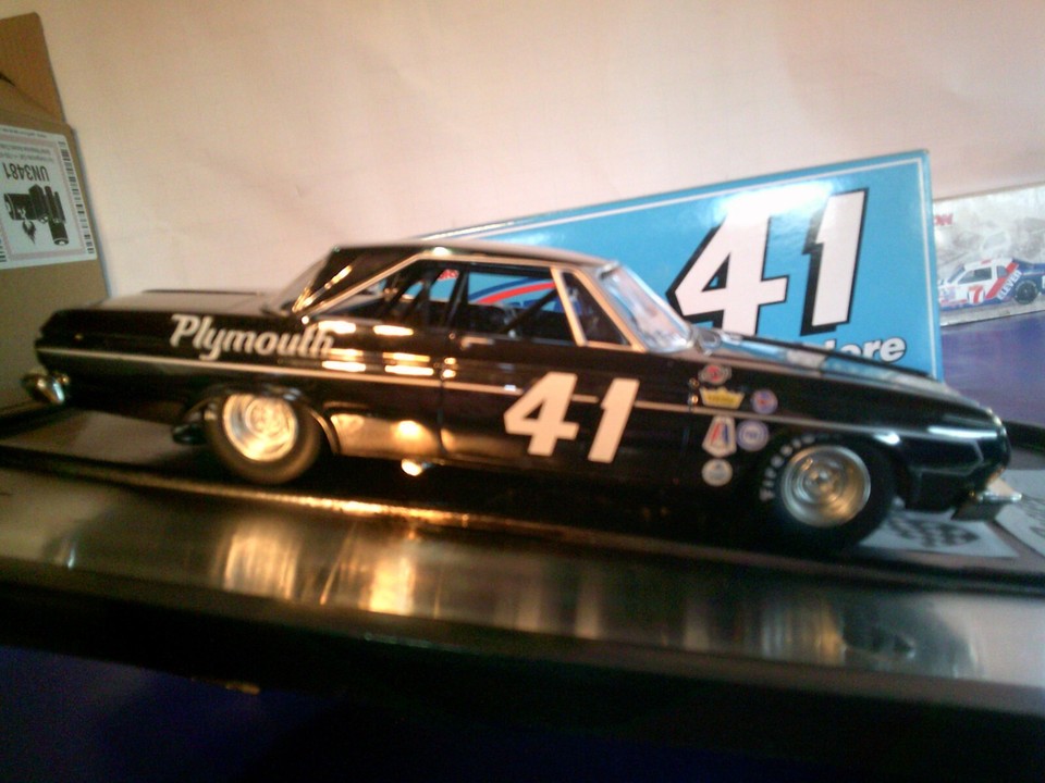 Ultra Rare - 1 of 124 produced Gun Metal NASCAR Diecast 1:24 Plymouth ...