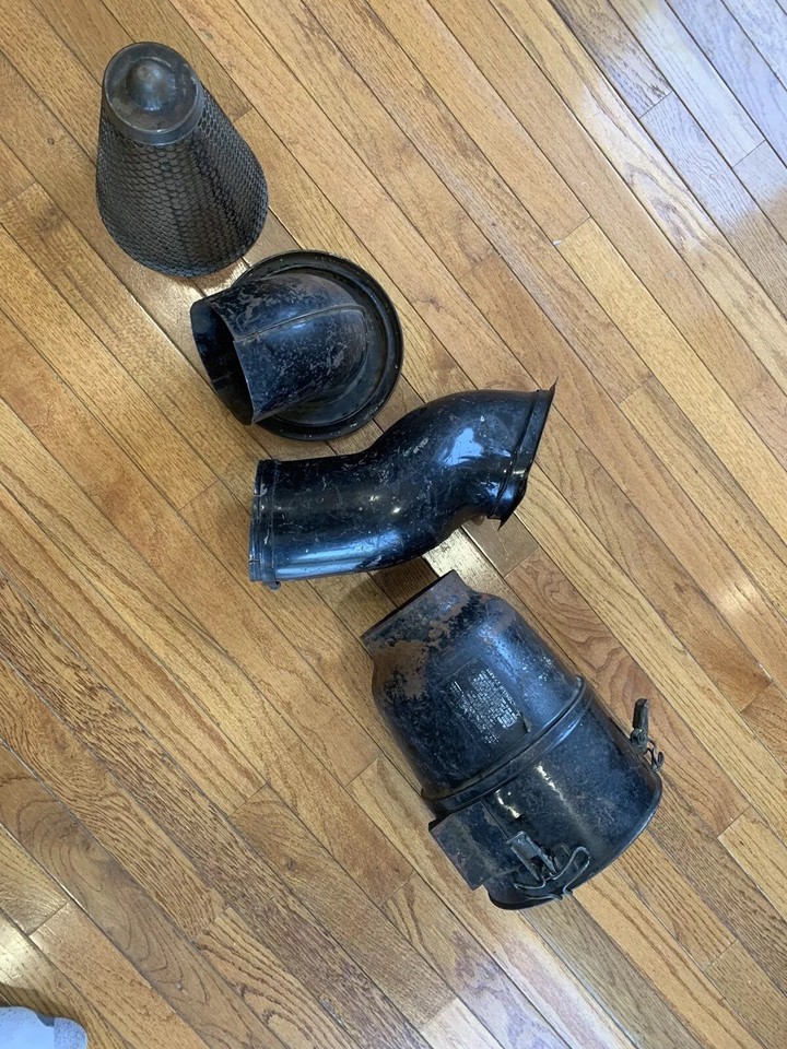 EARLY 1963 Corvette Rochester Fuel Injection Air Cleaner | Original ...