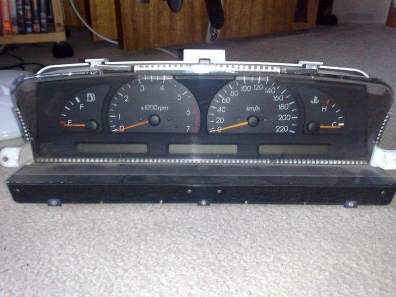 VN VP VS VR Commodore Calais HSV Statesman odometer display repair ...