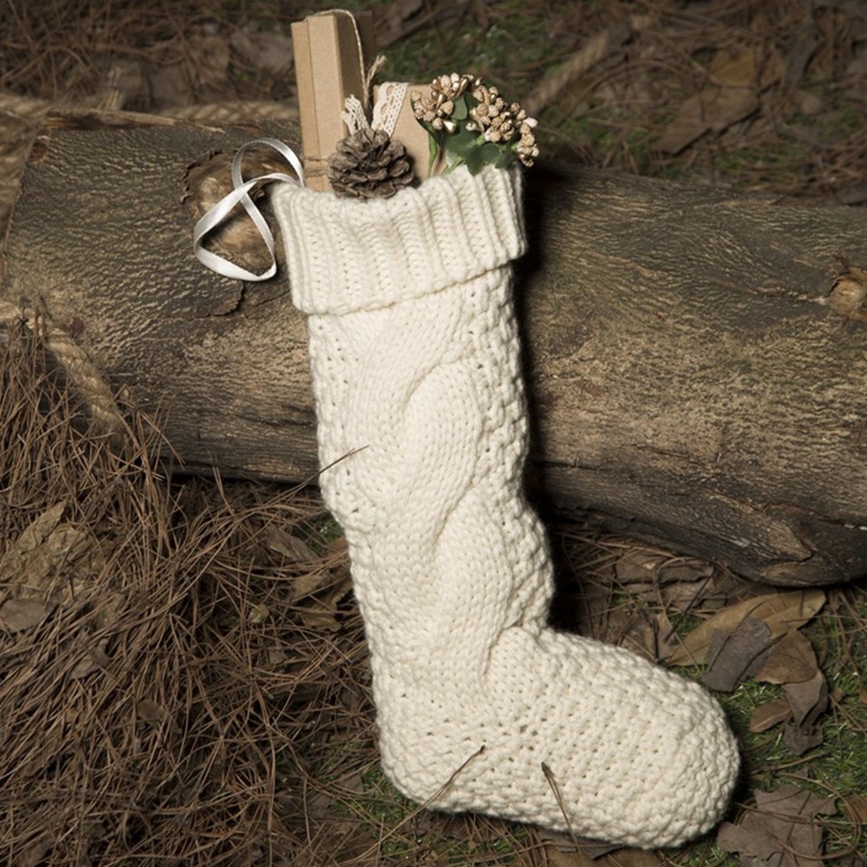 (Ivory) Small Wool Hand Knitted Knitted Twisted Cinnamon Needle Wool CT ...