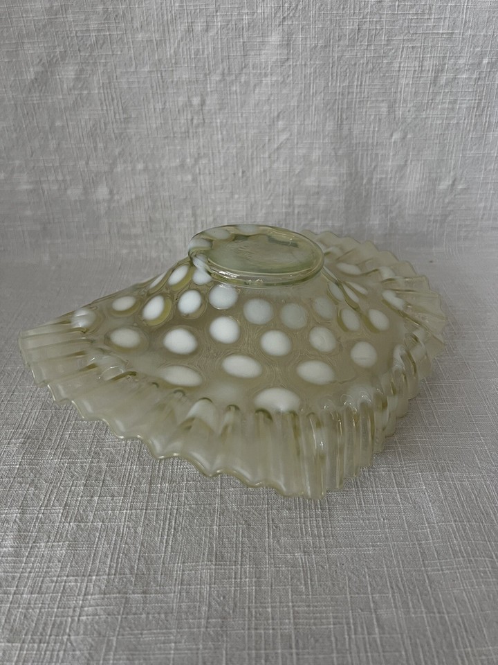 Vintage Fenton Yellow Green Opalescent Coin Dot Spot Uranium Ruffled ...
