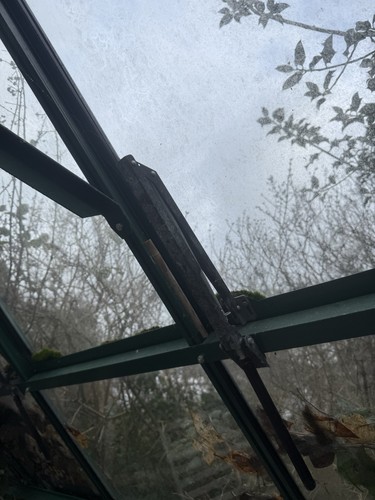 11yr 8x18’ Rhino green house good condition cost over £5,000 new grab a ...