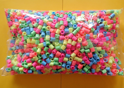 2000 Perlen Jumbo Beads große Bügelperlen Ø 10mm OVP NEON Farben ...