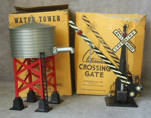 Louis Marx Automatic Crossing Gate NO. 438 & Water Tower 065 | eBay