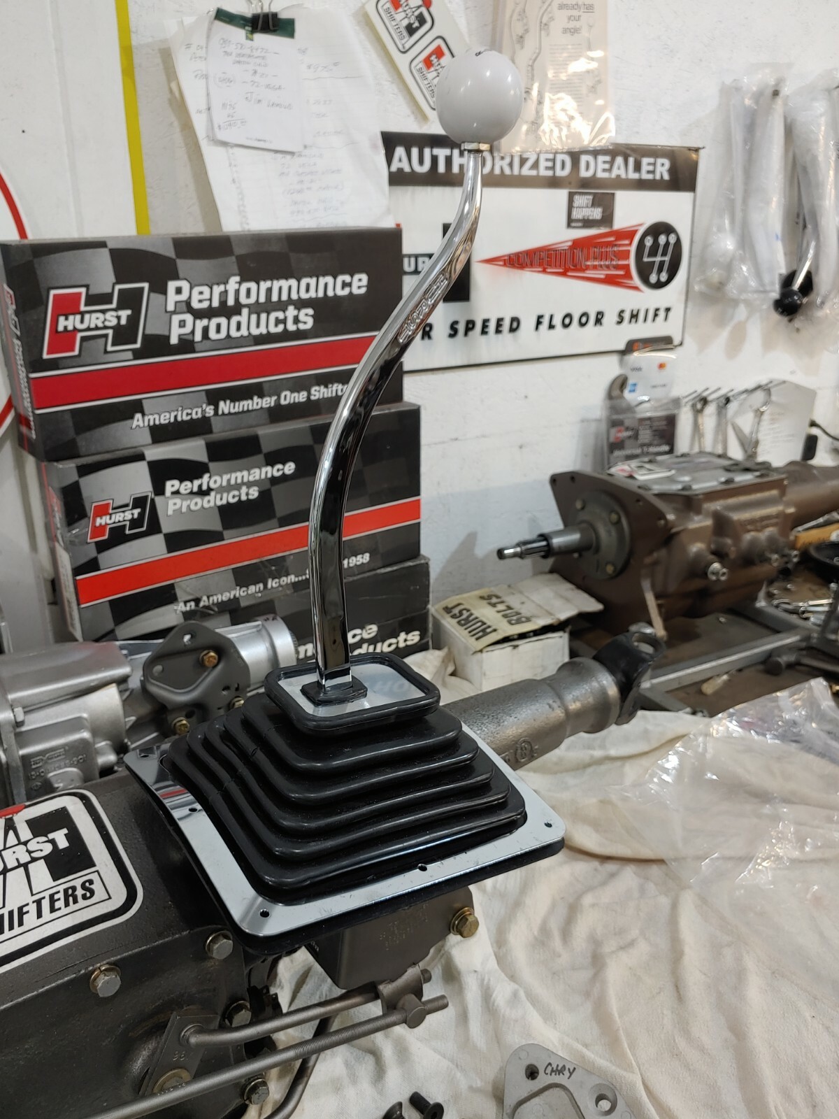 HURST COMP+ MOPAR SHIFTER 65-72 B BODY W/ LIGHT'NG RODS,BILLET LEVERS,N ...