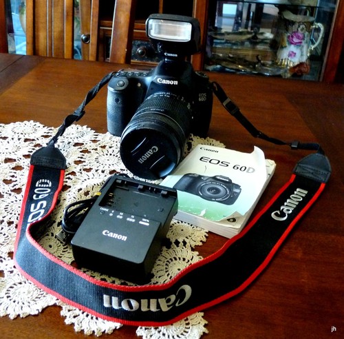 CANON EOS 60D 18.0 MP DSLR CAMERA EFS 18-135MM IMAGE STABILIZER ZOOM ...