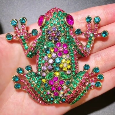 Luxury Big Frog Brooches Multi-color Rhinestone Shining Animal Brooch ...