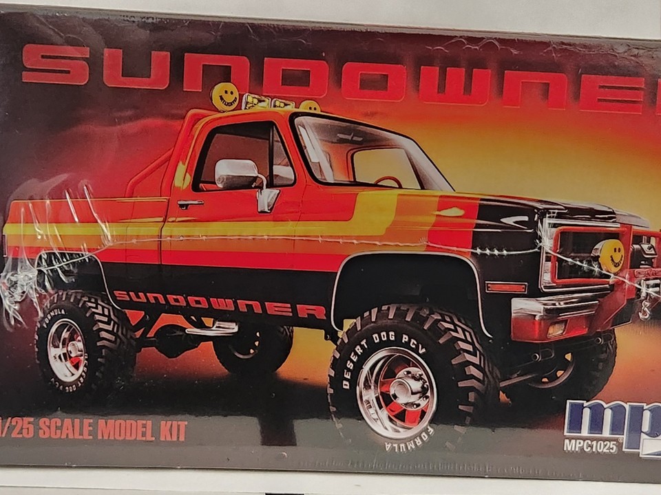 MPC 84 GMC Sundowner 1/25 Factory Sealed | eBay