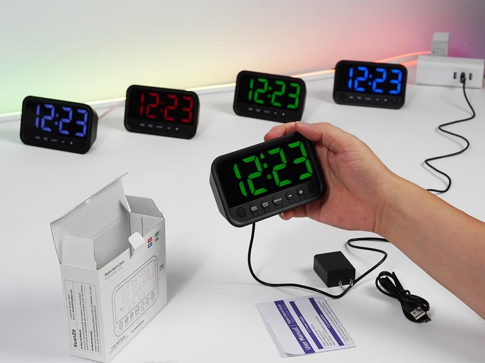 Small LED Digital Clock for Bedroom Loud Alarm Clock for Heavy Sleepers ...