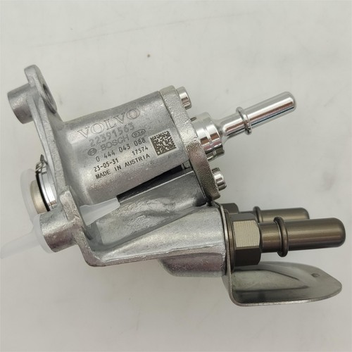 NEW DEF Dosing valve Unit for Volvo Mack #22391563 21575532 21332704 ...