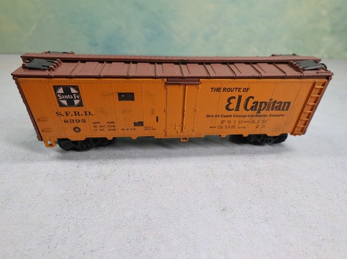 USED Athearn HO Scale 40' Reefer Box Car Santa Fe SFRD #8392 Read ...
