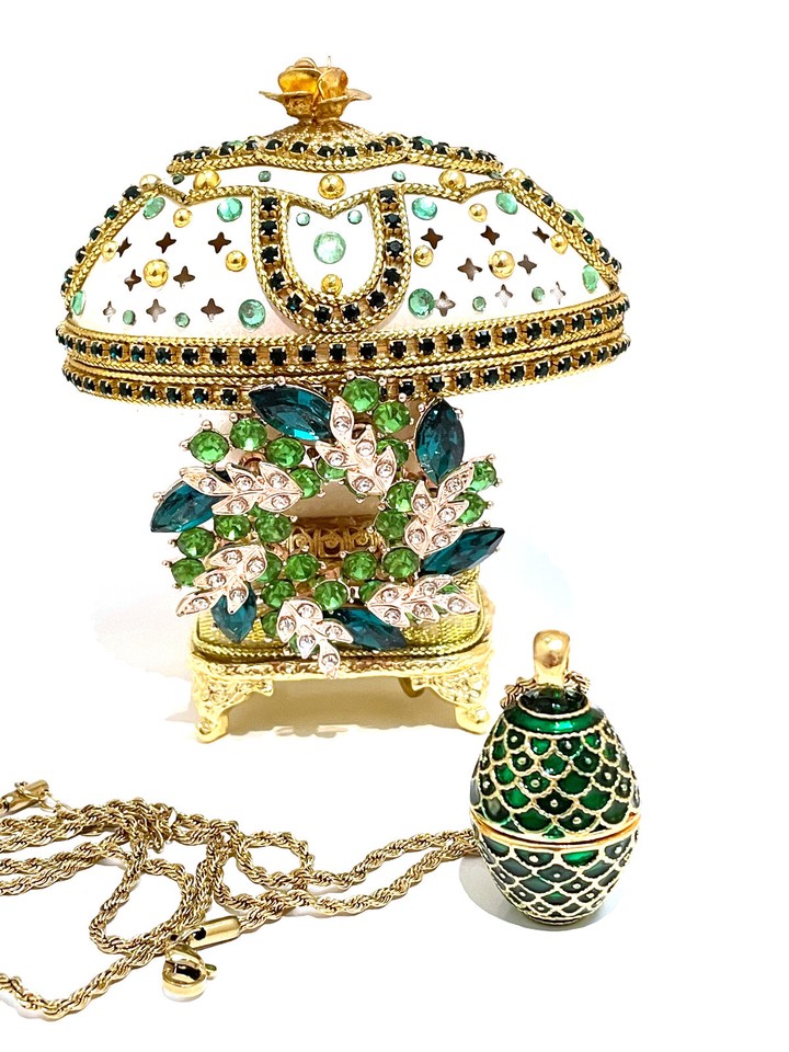 Crown Mspce Vintage style Fabergé eggs Faberge egg + Faberge egg ...