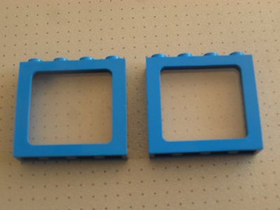 Lego - 2 x Blue Train Windows 1 x 4 x 3 Studs with Clear Glass - 28 ...