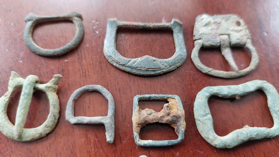 Metal Detecting Finds Job Lot Buckles | eBay UK