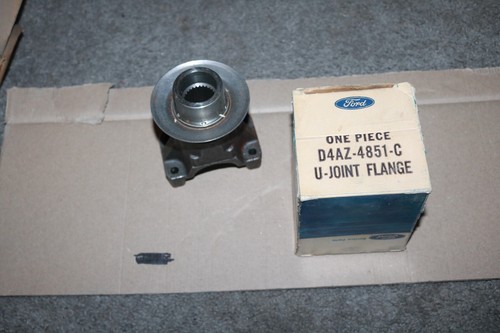 NOS Ford rear differential U joint yoke 28 spline D4AZ-4851-C | eBay